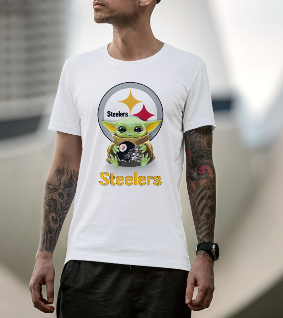 Grogu Steelers Helmet Hug Pittsburgh Steelers T-Shirt