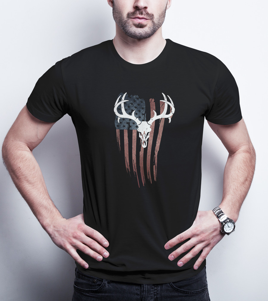 Vintage Patriotic Deer Skull With American Flag For Dad T-Shirt