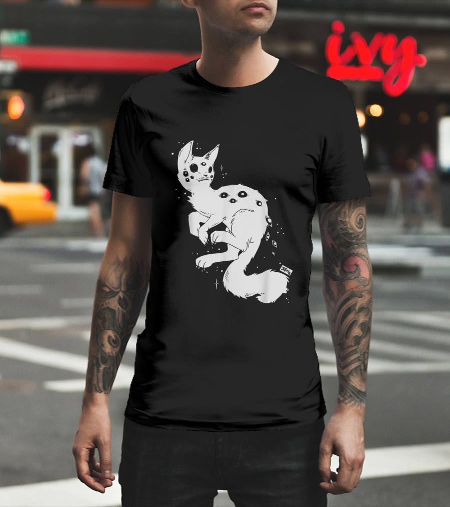 Creepy Cat Multi-Eyed Kawaii Kitty With Stars T-Shirt
