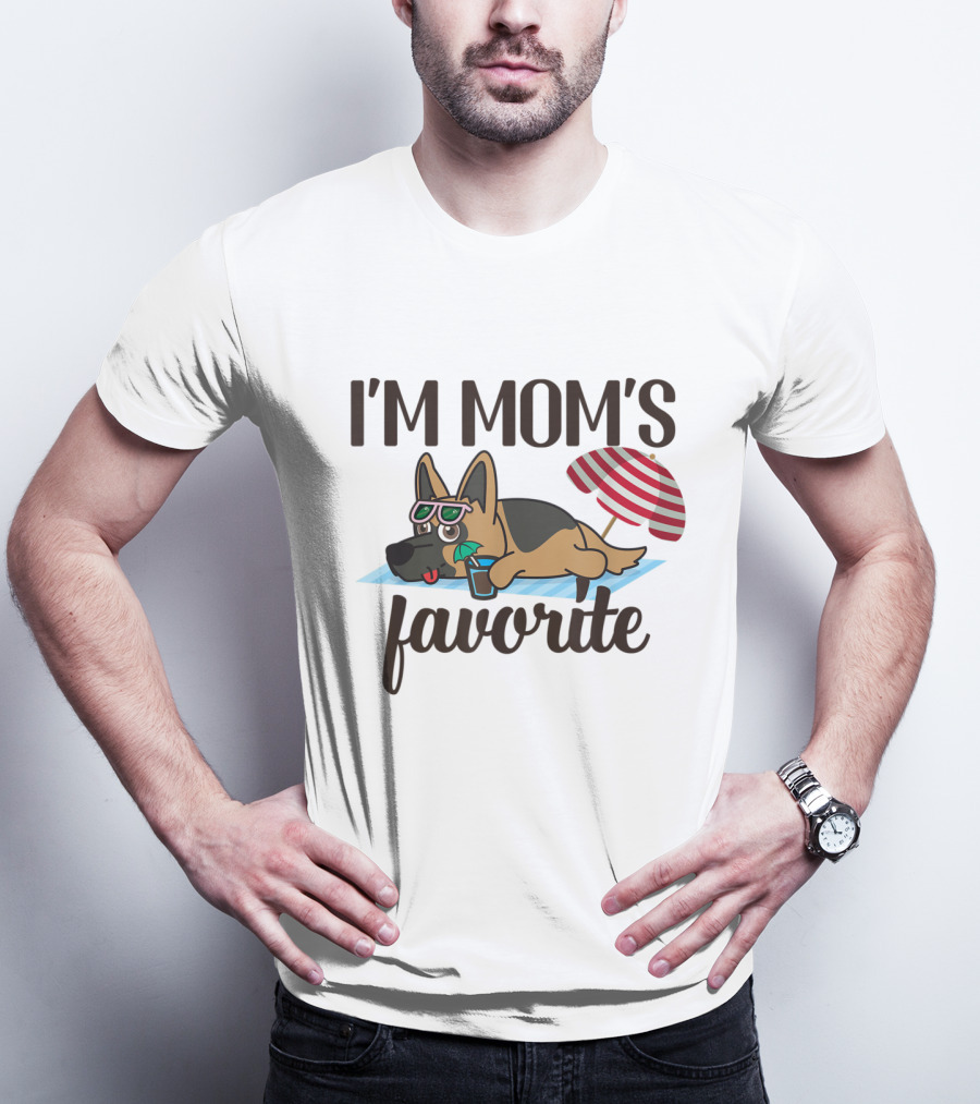 I'm Mom's Favorite Shepherd Funny Cute Dog Under Umbrella T-Shirt