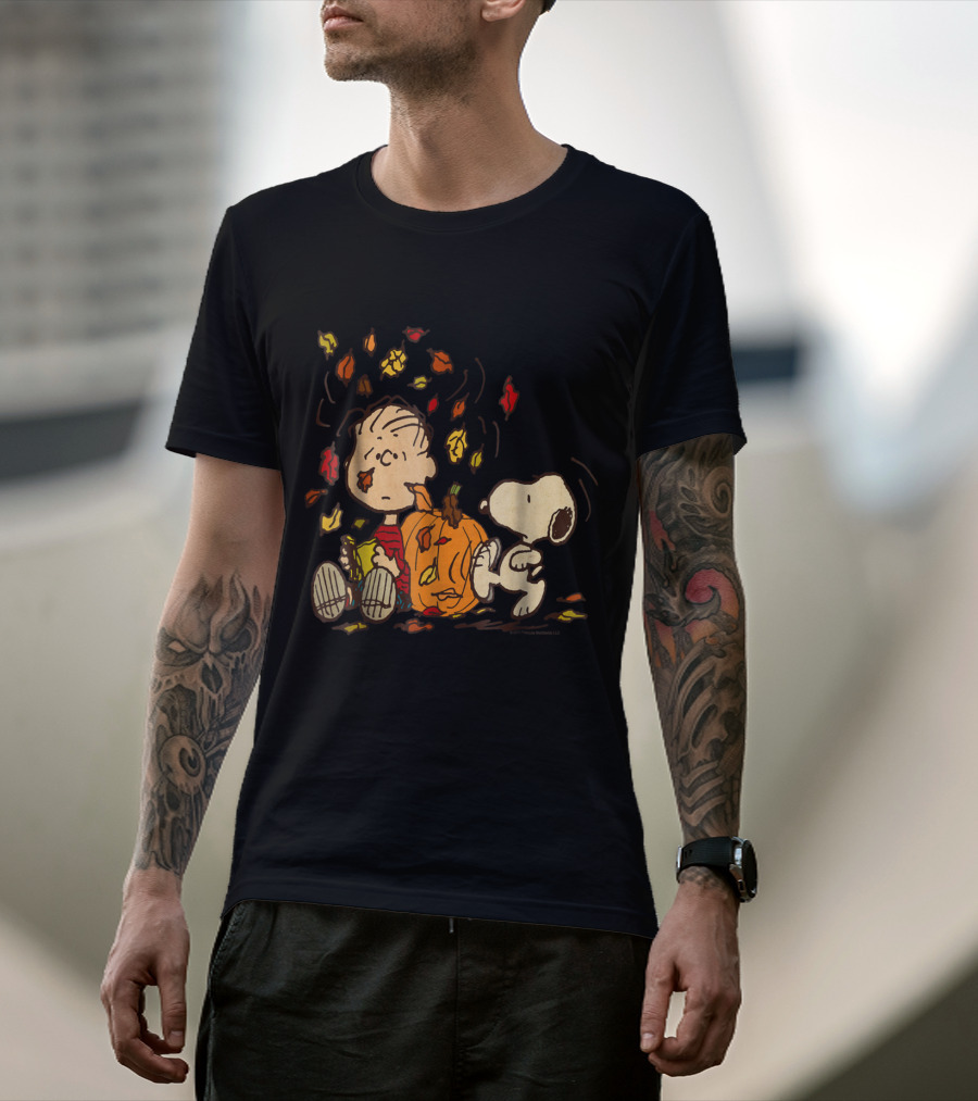 Peanuts Snoopy Linus With Pumpkin And Falling Leaves T-Shirt