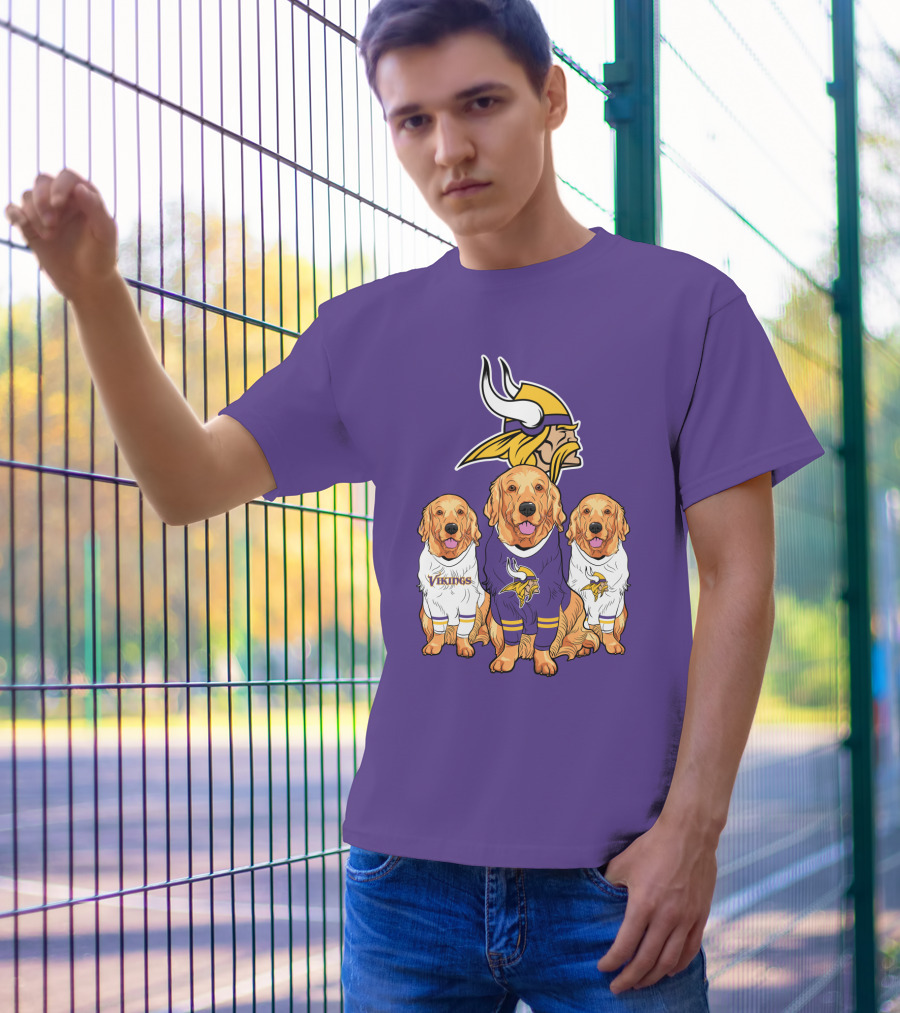 Minnesota Vikings Golden Retrievers T-Shirt
