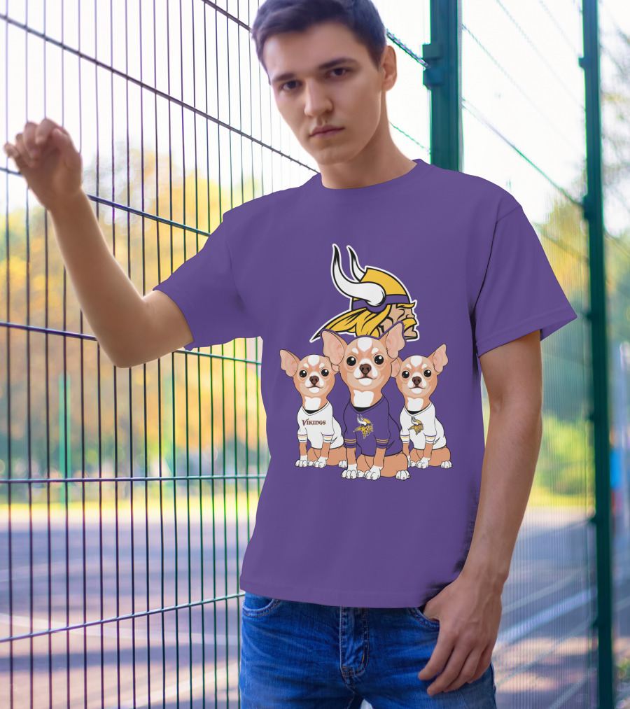 Minnesota Vikings Chihuahua Trio T-Shirt