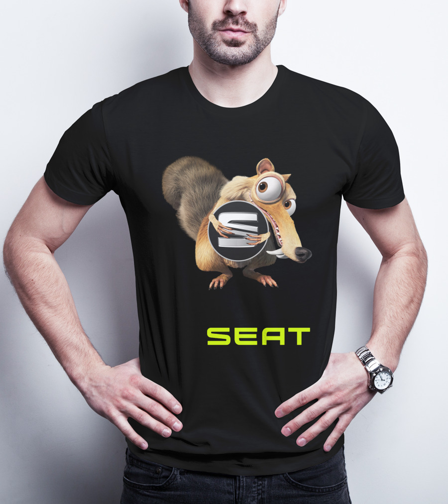 Seat Scrat Holding T-Shirt