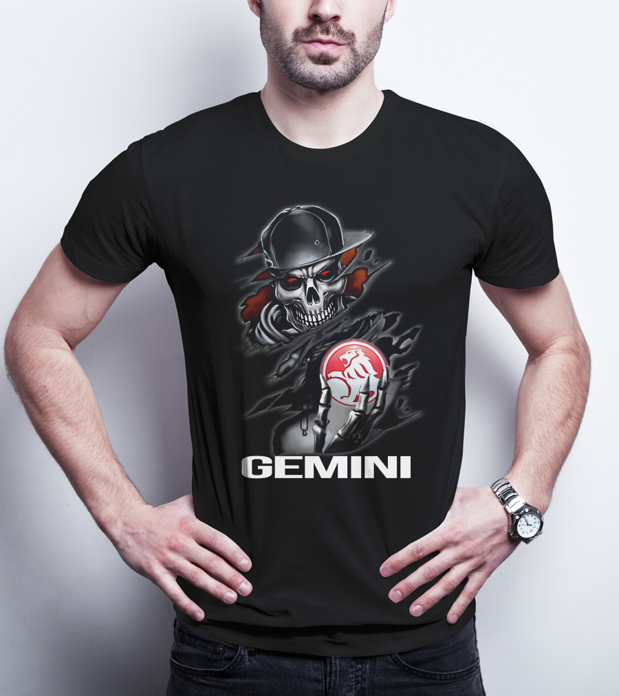 Gemini Skull Holding Red Holden Lion T-Shirt