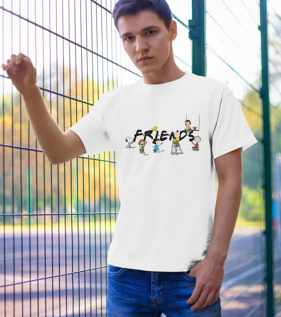 Peanuts Characters Painting Friends T-Shirt