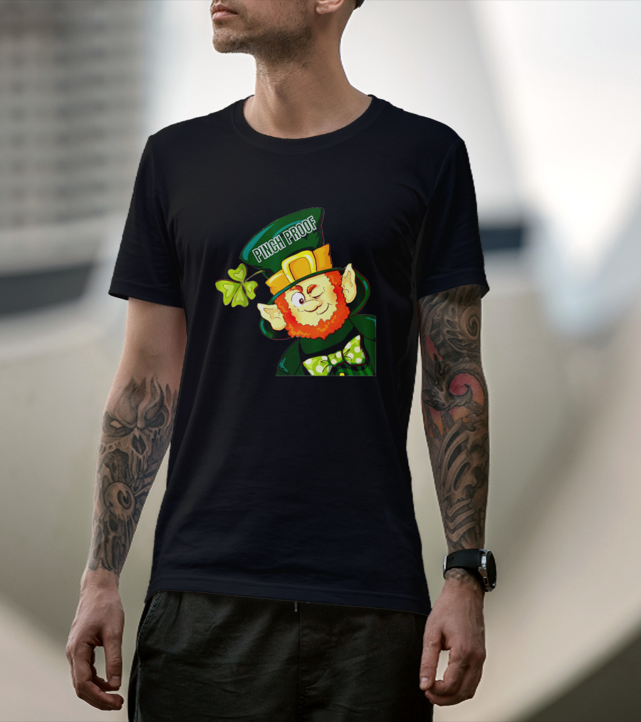St Patrick's Day Pinch Proof Shamrock Leprechaun With Hat And Bow Tie T-Shirt