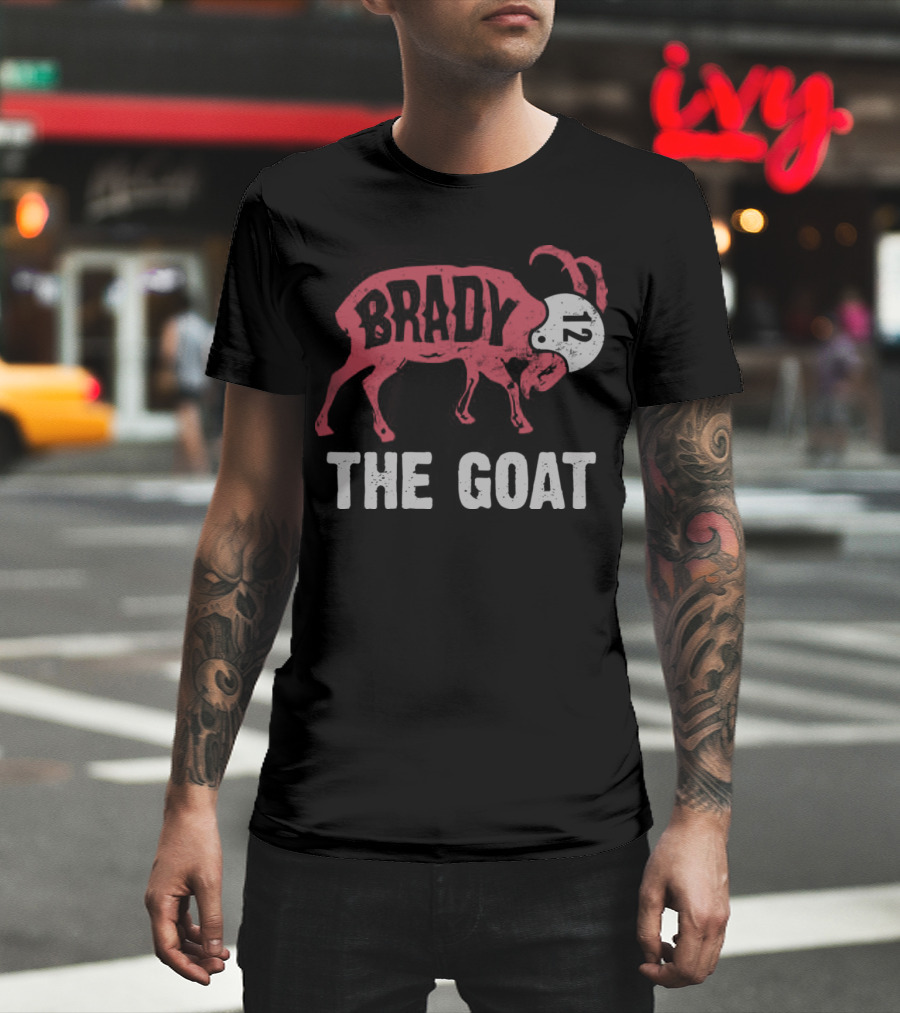 Brady 12 The Goat Graphic With Number Helmet T-Shirt