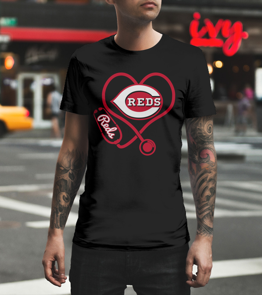 Cincinnati Reds Heart Stethoscope Nurse Fan Gear T-Shirt