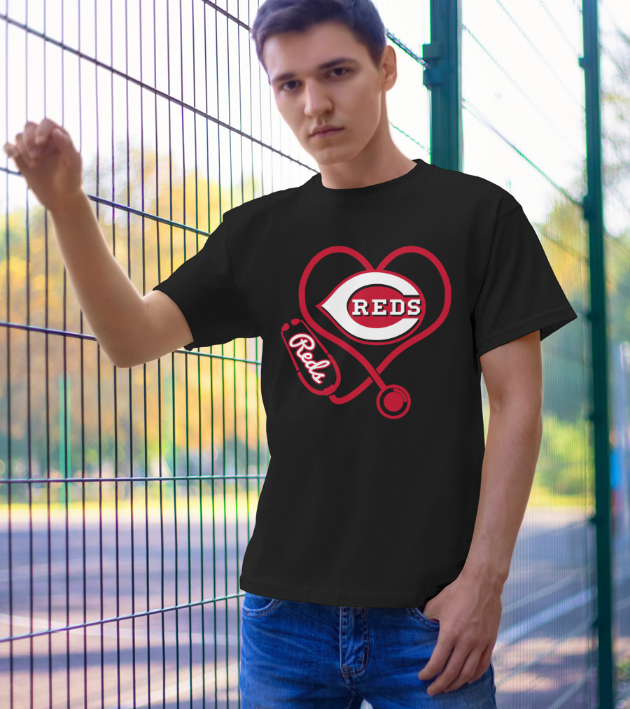 Cincinnati Reds Heart Stethoscope Nurse Fan Gear T-Shirt