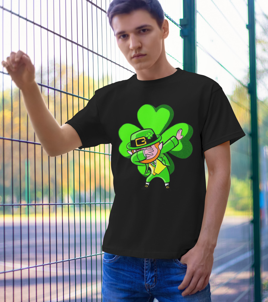 Leprechaun Dab Dance Shamrock St Patrick's Day Luck Ireland T-Shirt