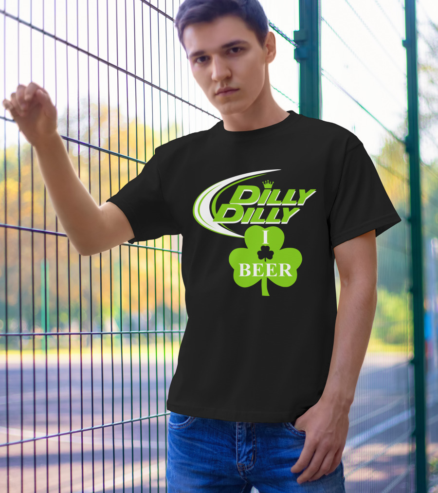 Dilly Dilly I Shamrock Beer Green Clover With Crown T-Shirt