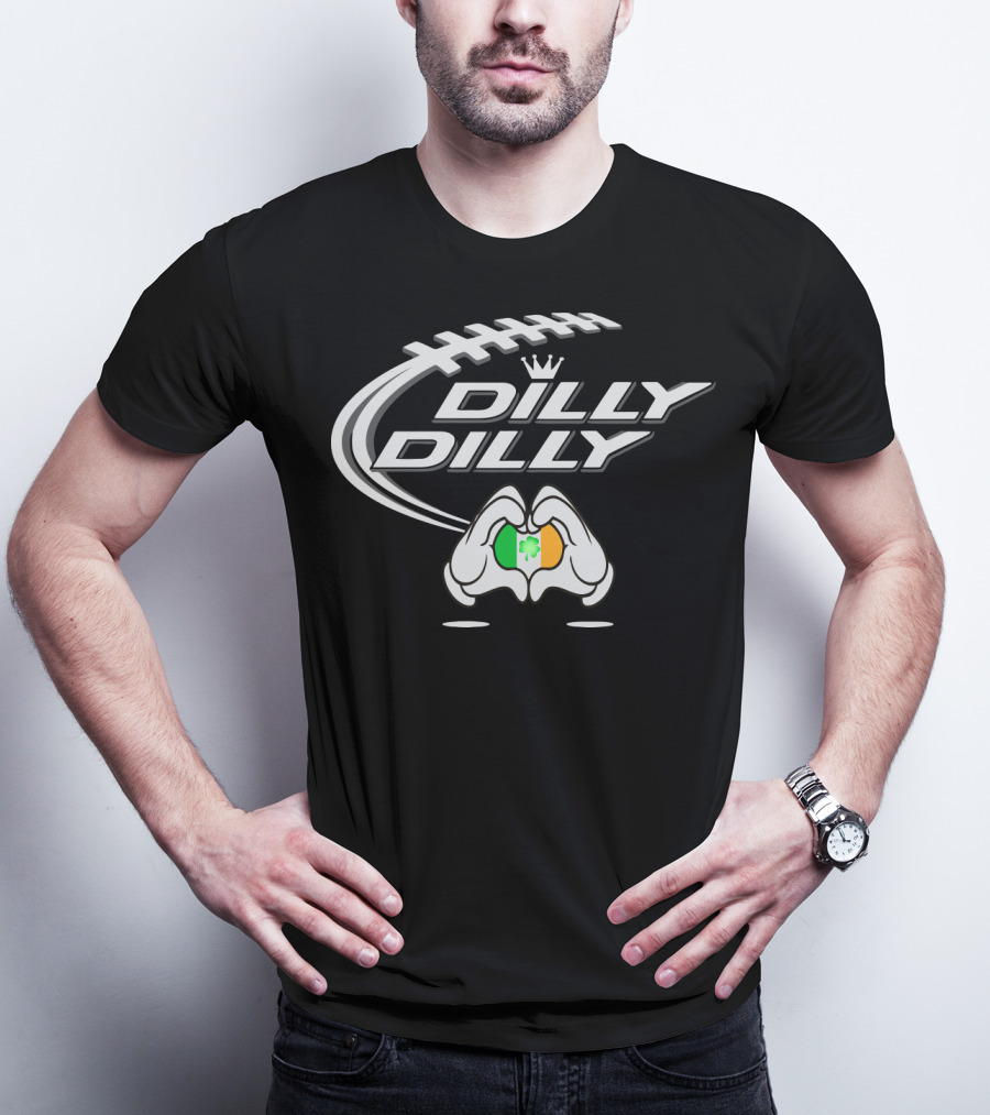 Dilly Dilly St Patrick's Day Irish Football Clover Hand Heart T-Shirt