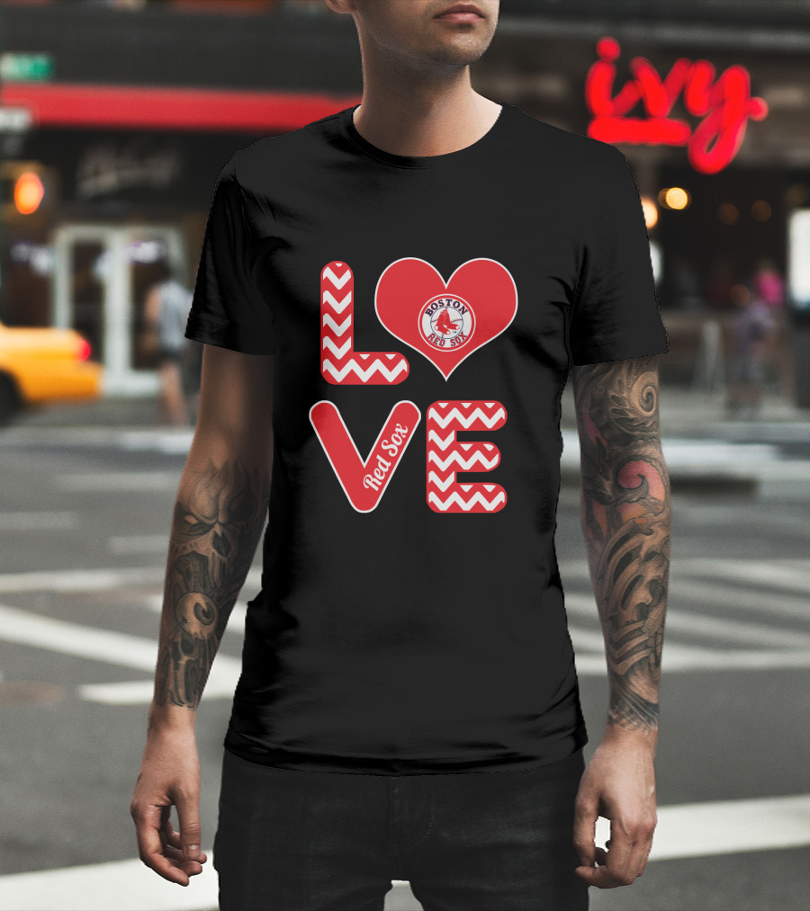 Boston Red Sox Love Heart Fans Baseball Chevron T-Shirt