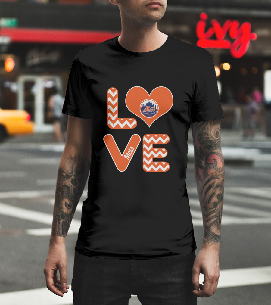 Love New York Mets Chevron Heart Logo Fans Baseball T-Shirt