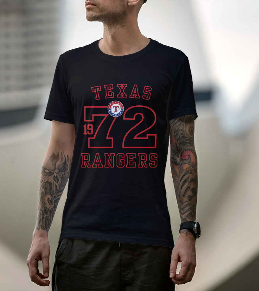 Texas Rangers 19 72 Vintage Logo Red Outline T-Shirt