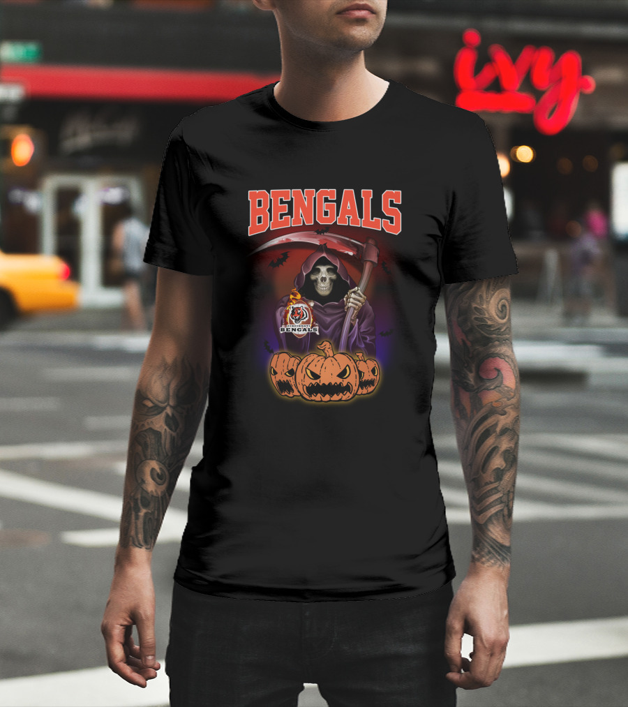 Bengals Cincinnati Reaper With Pumpkins And Scythe Halloween T-Shirt