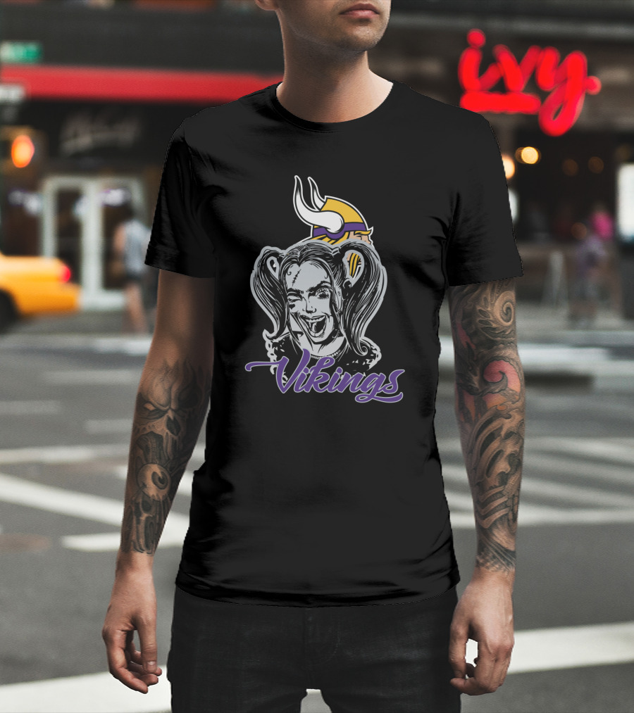 Harley Quinn Smiling With Minnesota Vikings Logo And Vikings T-Shirt