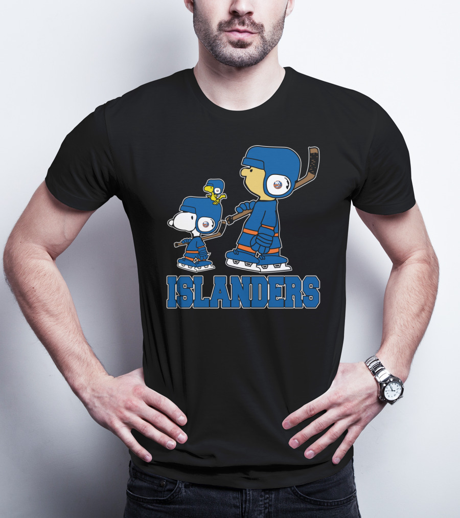 Snoopy And Woodstock Ice Hockey With Islanders Fans T-Shirt