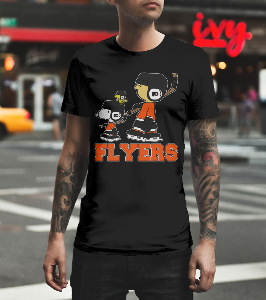 Snoopy And Woodstock In Philadelphia Flyers Hockey Gear With Flyers T-Shirt