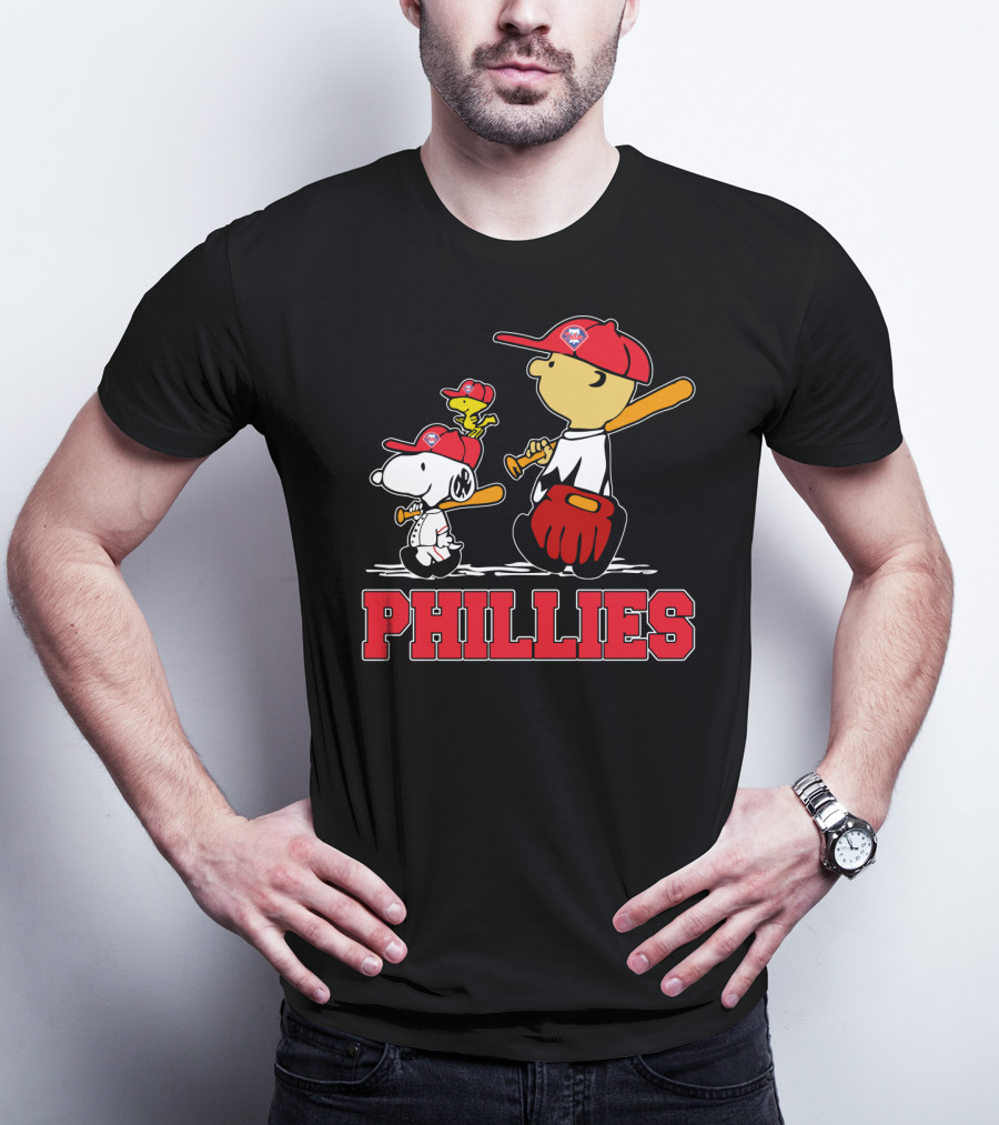 Snoopy Woodstock Phillies Baseball Fans T-Shirt