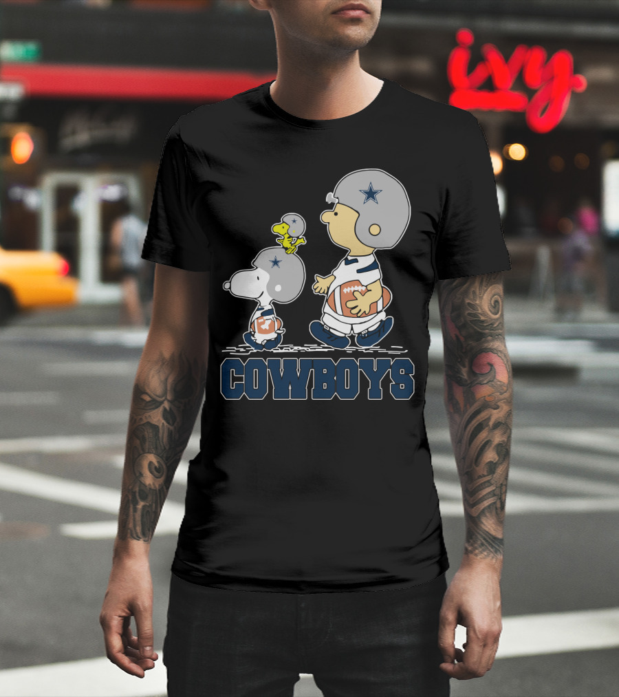 Cowboys Snoopy And Friends Dallas Football Fans T-Shirt