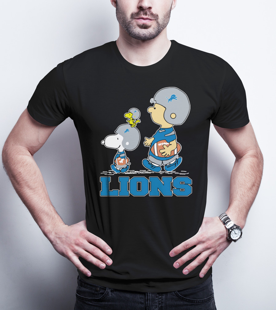 Snoopy And Woodstock With Detroit Lions Football Fans T-Shirt