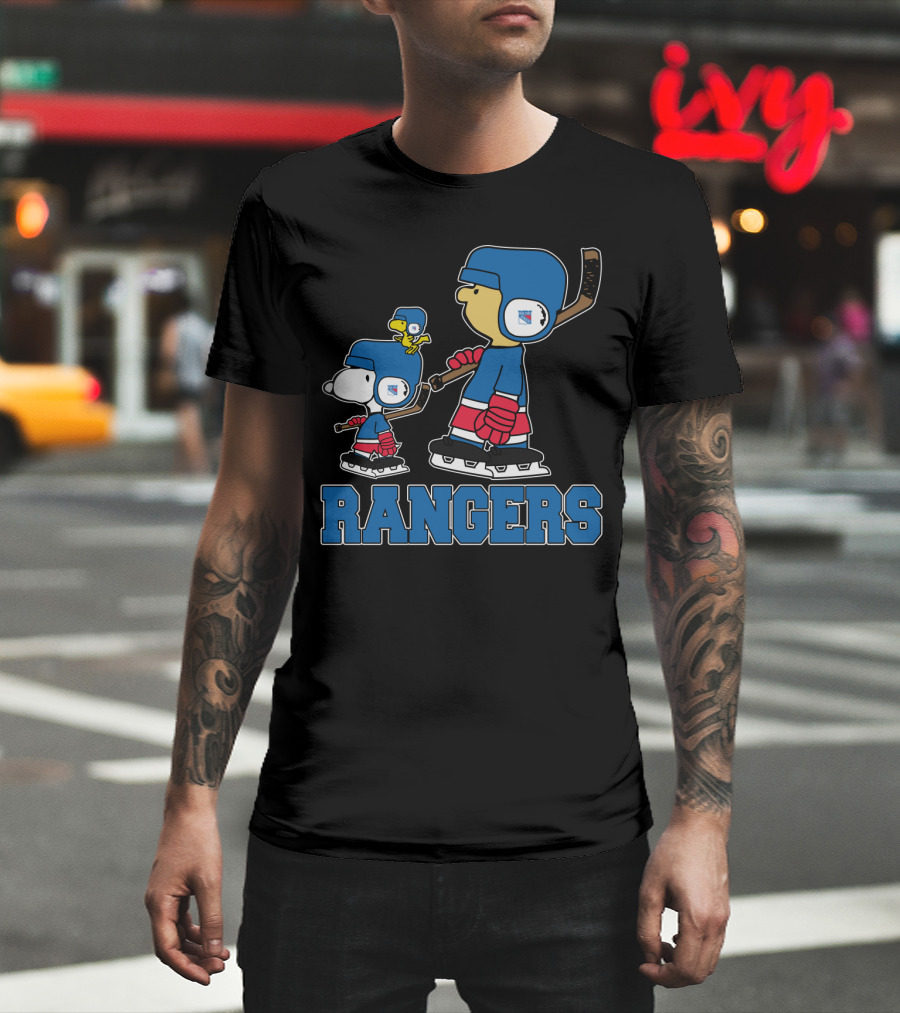 Snoopy And New York Rangers Fans Rangers Ice Hockey Skating With Woodstock And Friend T-Shirt