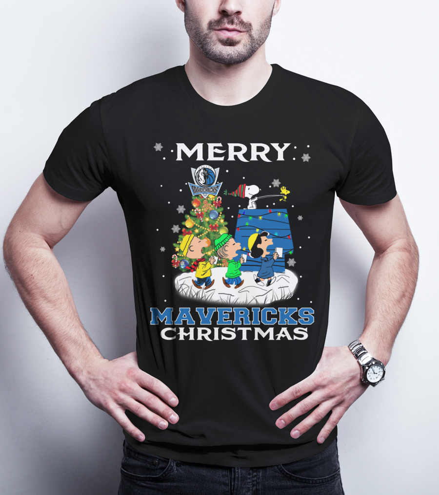 Merry Mavericks Christmas Dallas Snoopy Fans T-Shirt