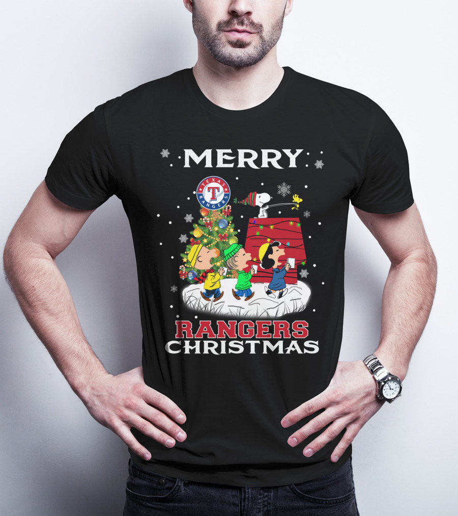 Merry Texas Rangers Christmas With Snoopy And Friends T-Shirt
