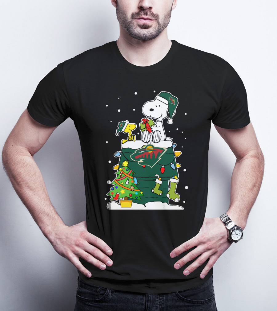 Minnesota Wild Christmas Snoopy With Woodstock And Presents T-Shirt