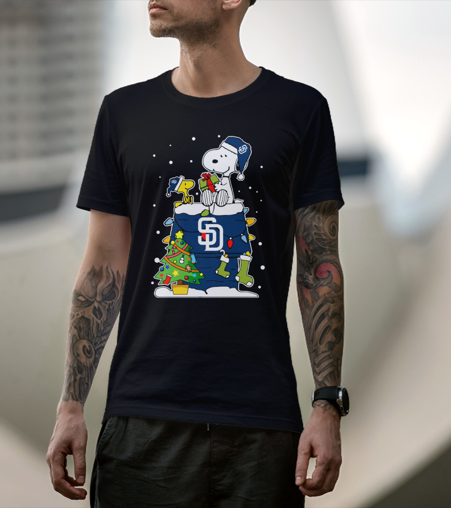 San Diego Padres Snoopy Christmas Theme T-Shirt