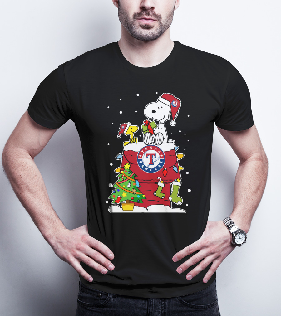 Texas Rangers Snoopy And Woodstock Christmas Scene T-Shirt