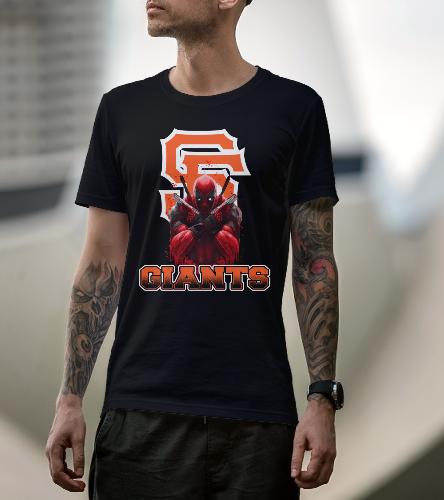 San Francisco Giants Deadpool Crossover Fans T-Shirt