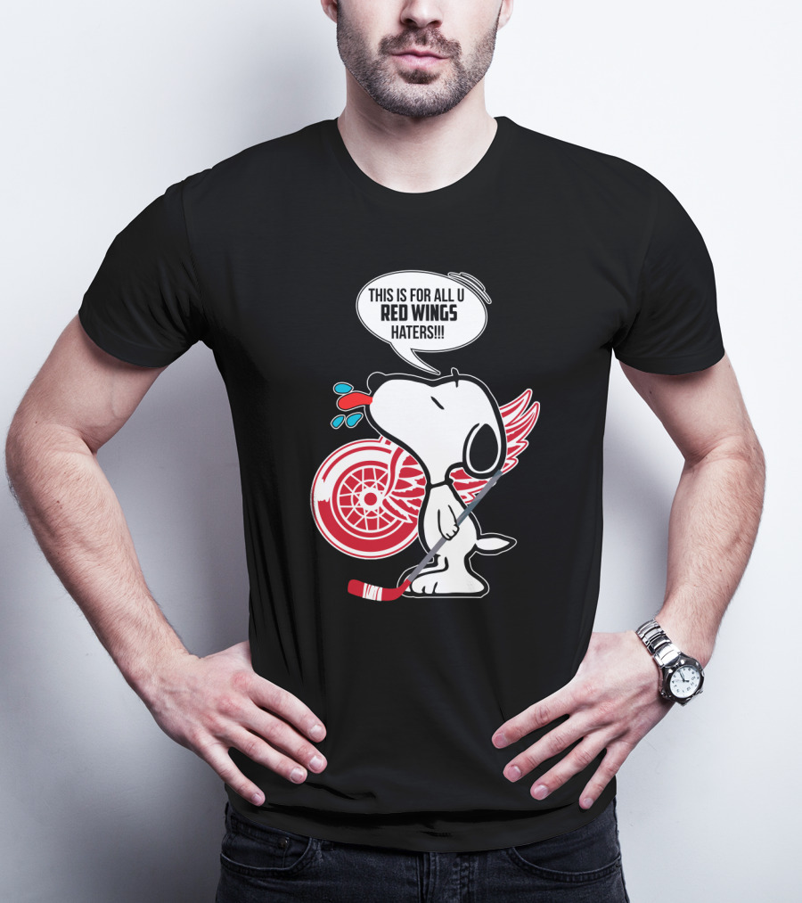 Snoopy Shows Love With Detroit Red Wings Logo And Hockey Stick T-Shirt