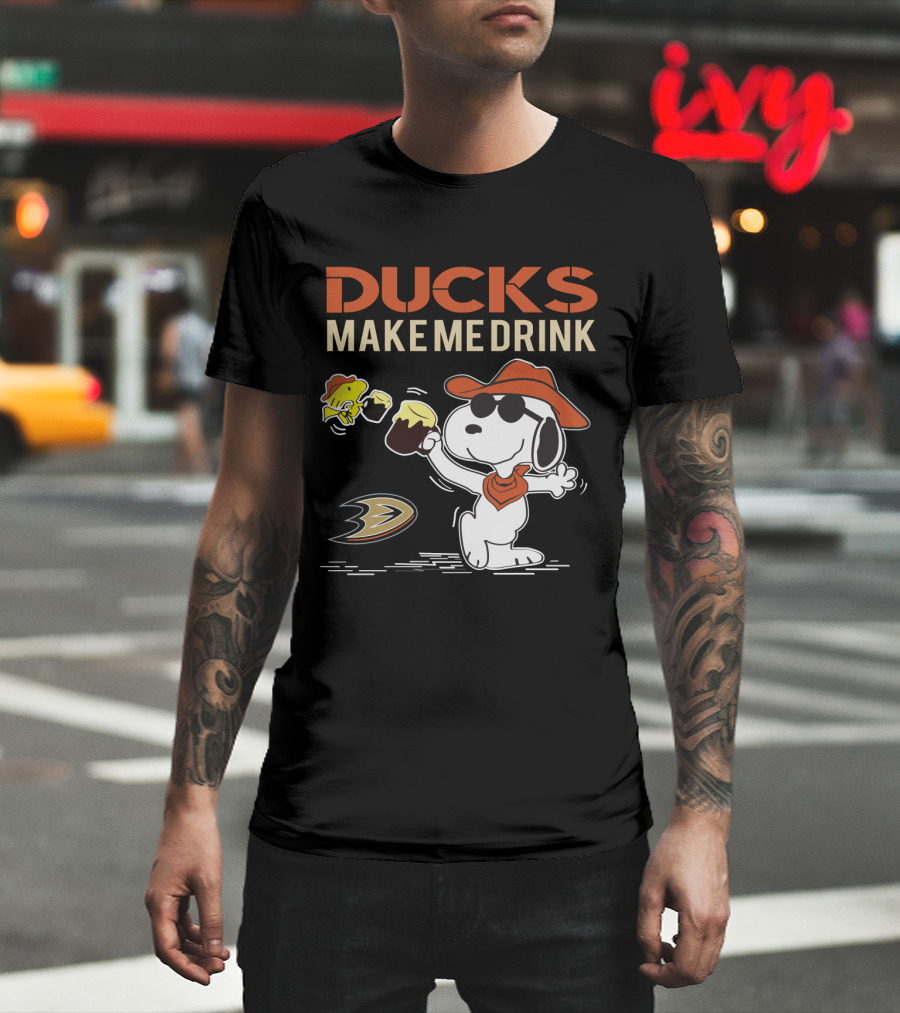 Ducks Make Me Drink Snoopy Anaheim Ducks Fans T-Shirt