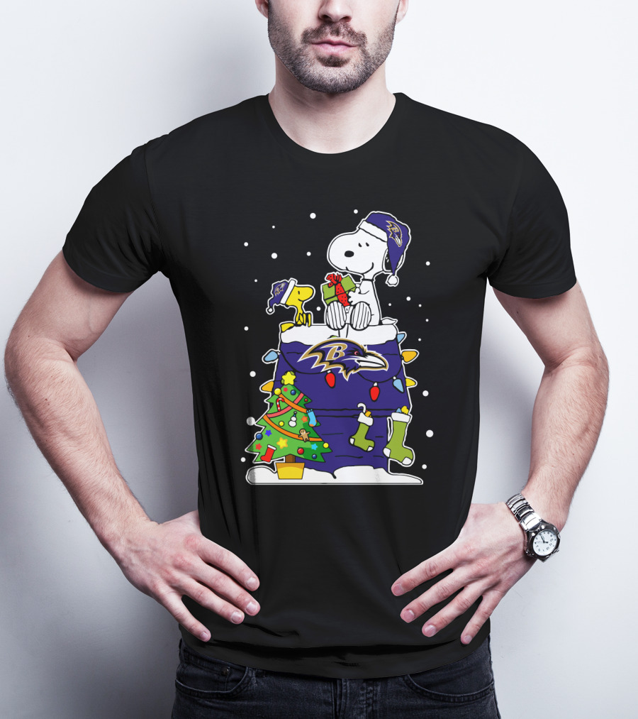 Baltimore Ravens Christmas With Snoopy And Woodstock Gifts T-Shirt