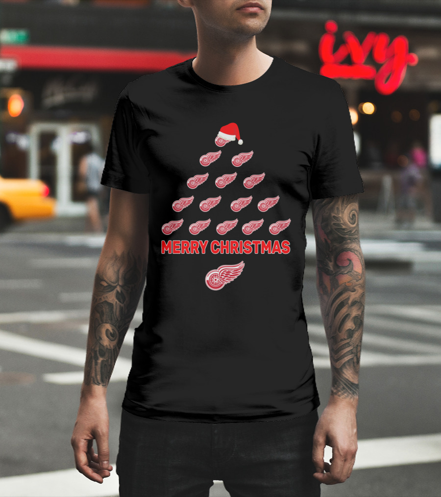 Detroit Red Wings Merry Christmas Tree With Santa Hat T-Shirt