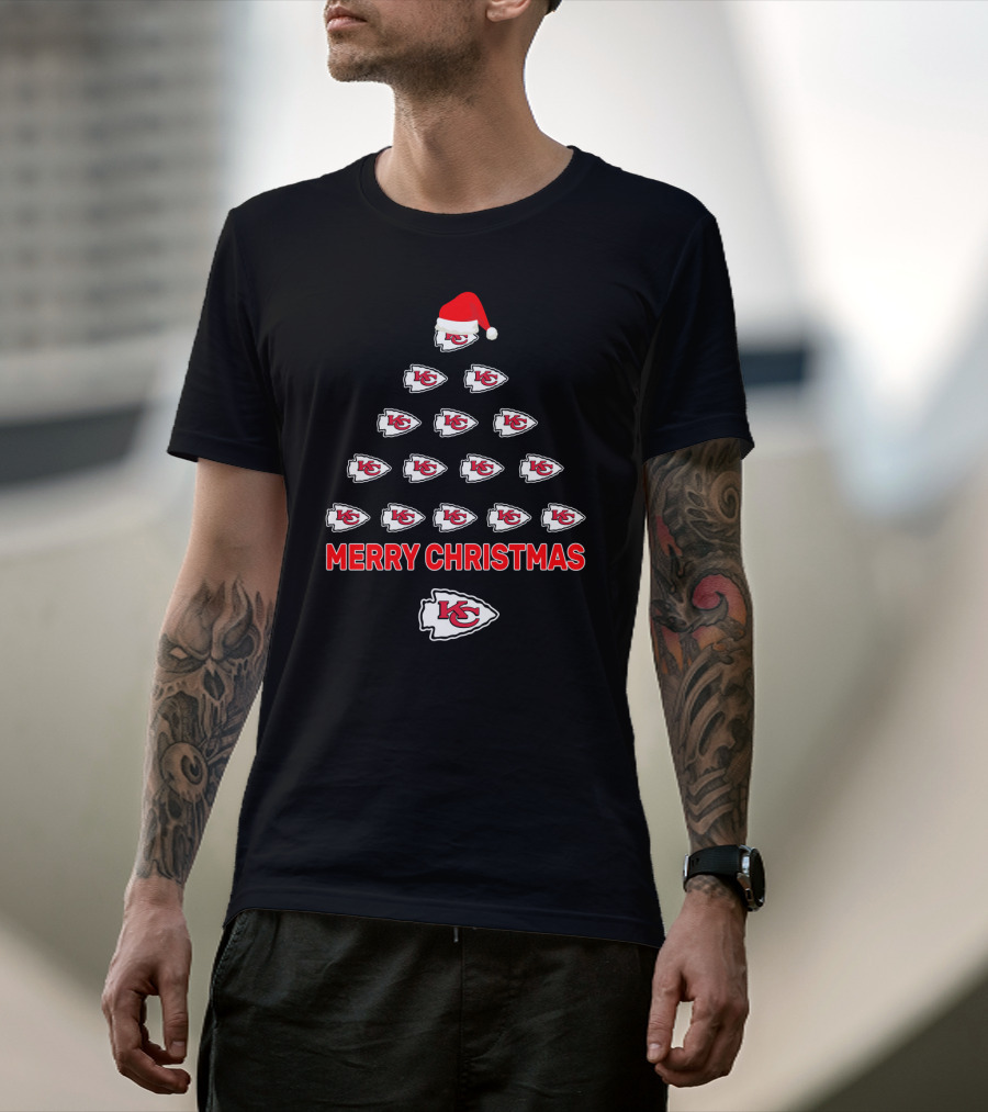 Merry Christmas Kansas City Chiefs Tree Design With Santa Hat T-Shirt