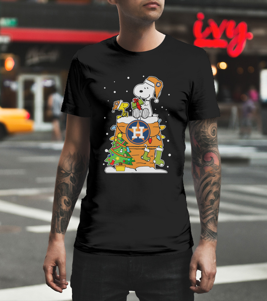 Houston Astros Snoopy Christmas Peanuts Fan Gift T-Shirt