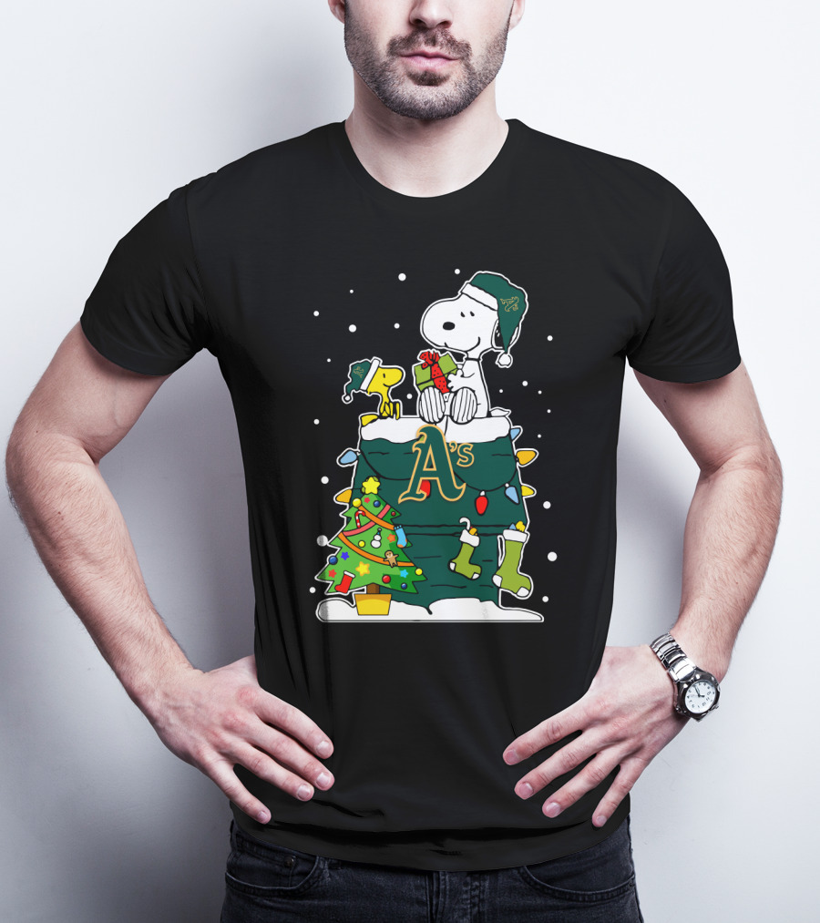 Snoopy Christmas Oakland Athletics Festive Scene With Woodstock And Gifts T-Shirt