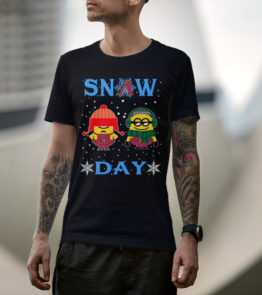 Arizona Diamondbacks Snow Day With Minions In Winter Gear T-Shirt