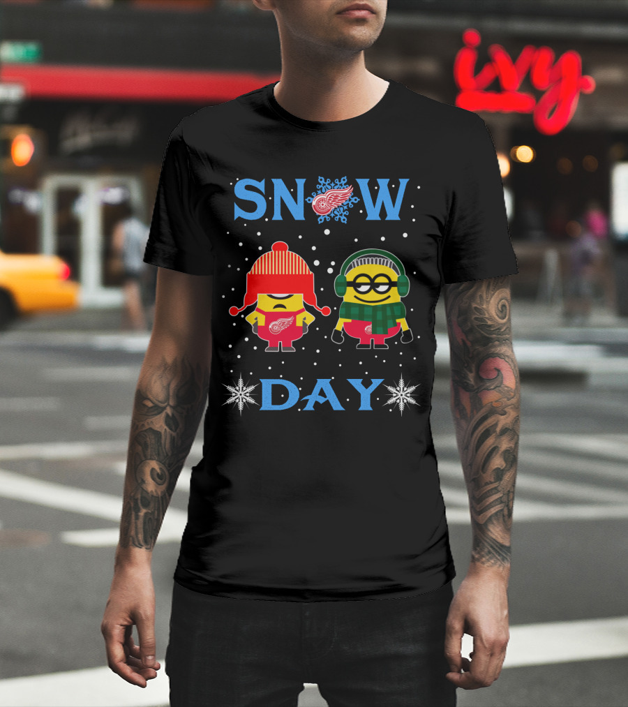 Detroit Red Wings Minions Snow Day Winter Fun T-Shirt