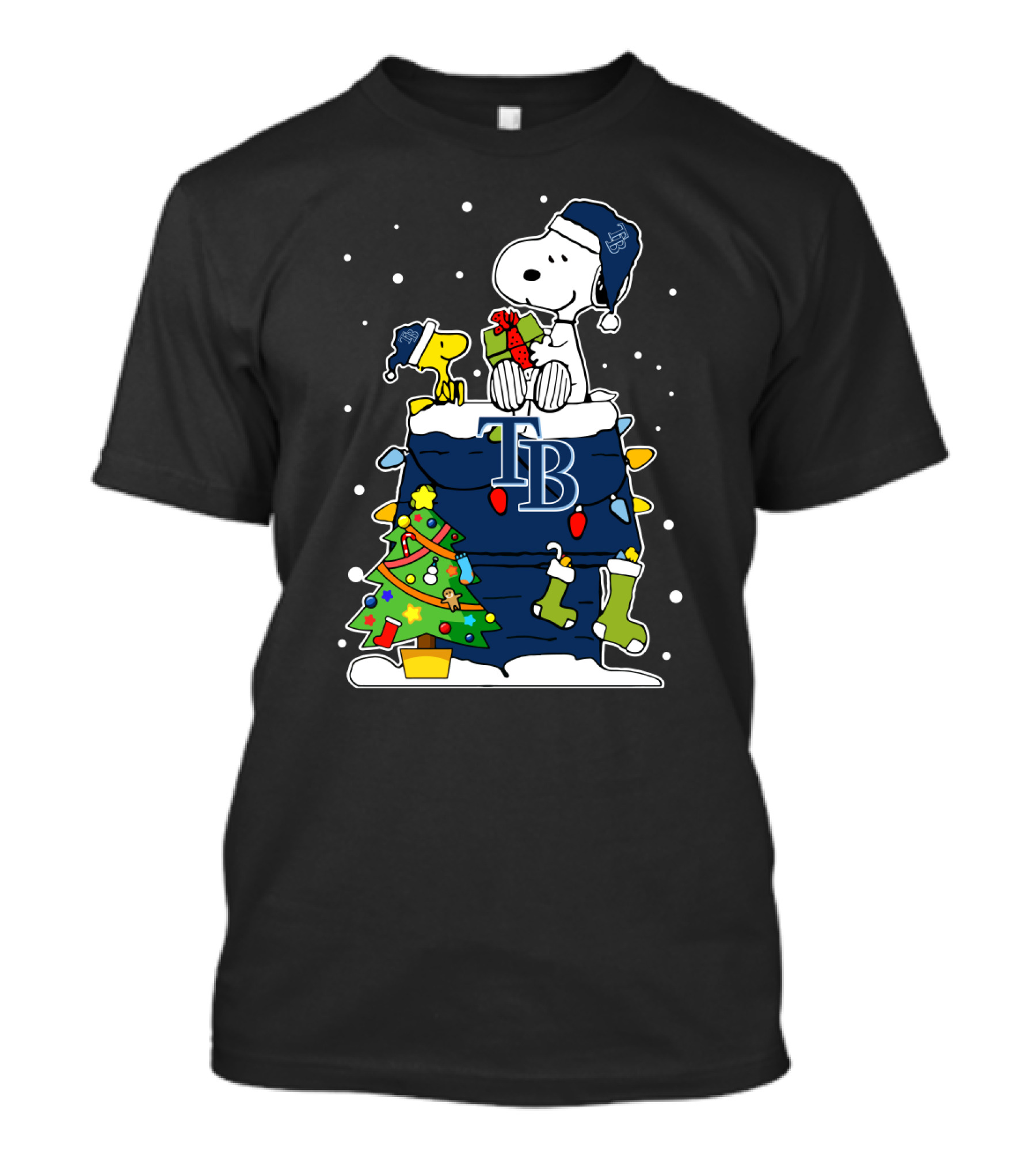 Tampa Bay Rays Snoopy Christmas Peanuts Gift Snowy Scene T-Shirt