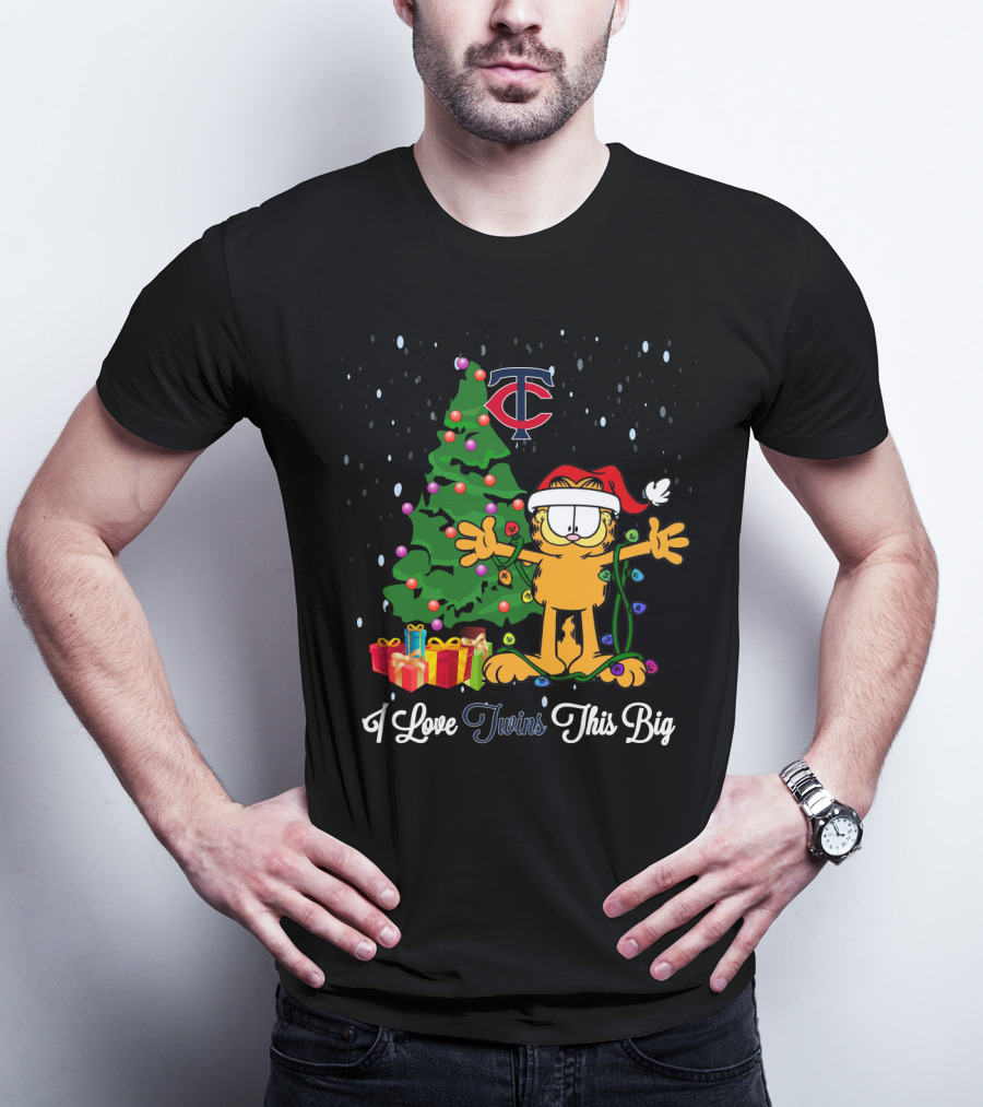 Minnesota Twins Baseball Xmas Garfield I Love Twins This Big Holiday Tree T-Shirt