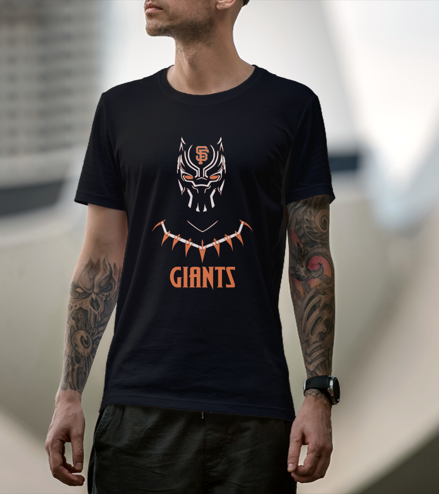 SF Giants Fans Black Panther Inspired Mask And Necklace T-Shirt