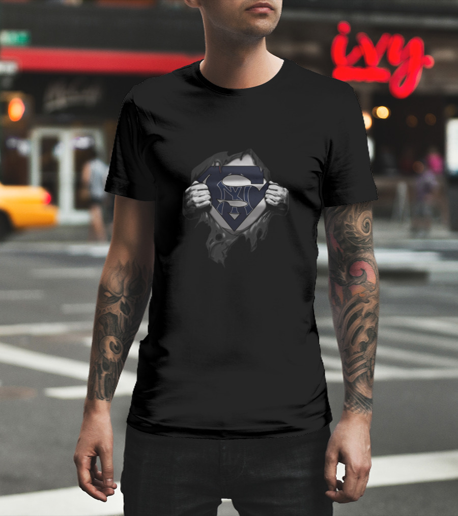 Superman New York Yankees Fan Logo Mashup T-Shirt