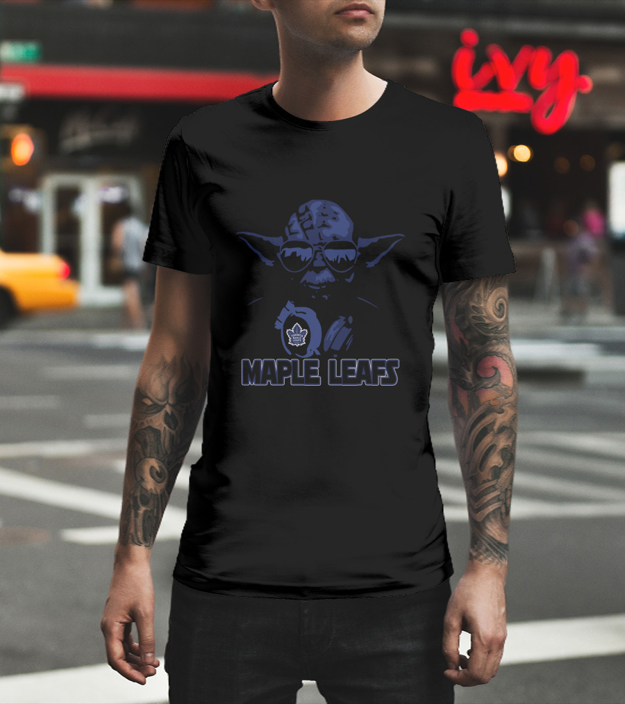 Yoda Star Wars Fan In Toronto Maple Leafs Hockey Gear T-Shirt