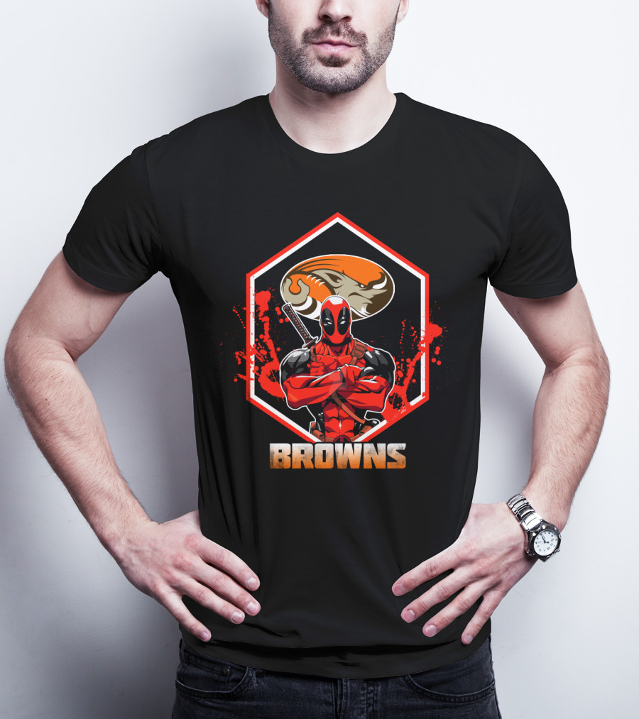 Deadpool Crossover With Cleveland Browns Football Fans T-Shirt