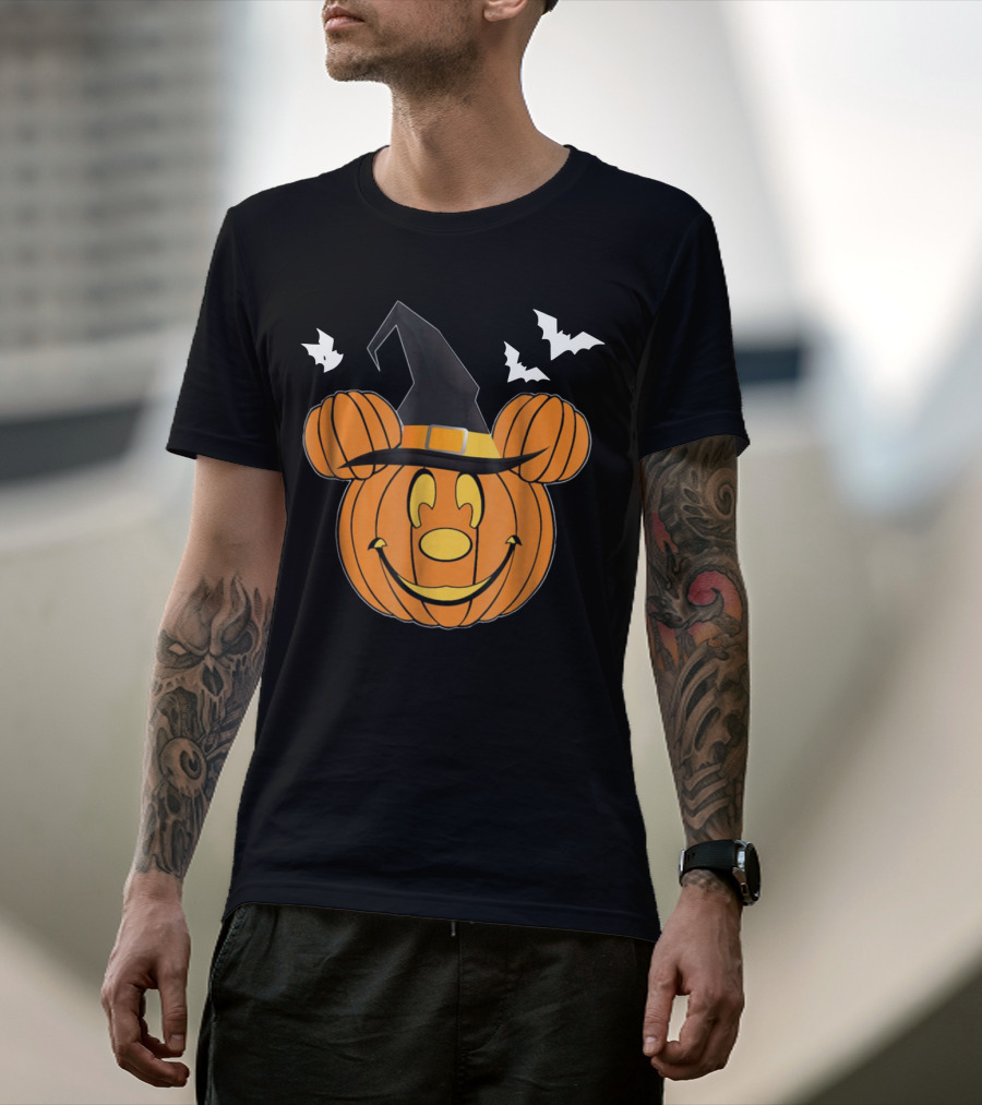 Disney Mickey Mouse Halloween Pumpkin Witch Hat And Bats T-Shirt